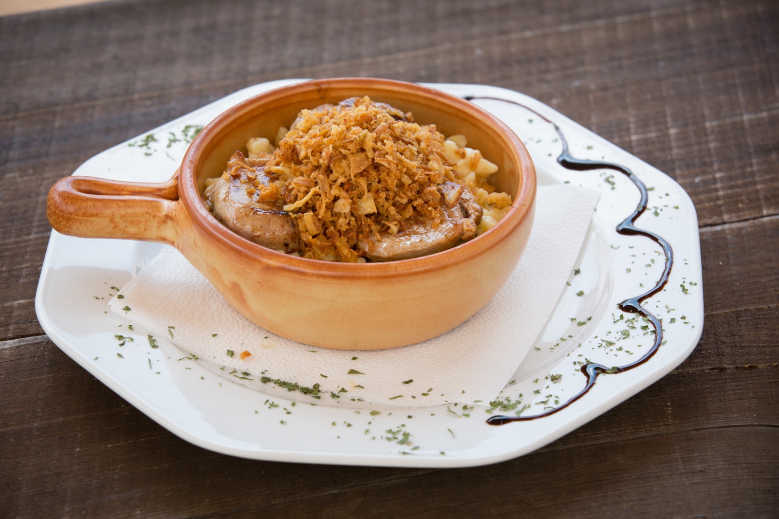 Restaurant Batos - Genussreise vom Balkan ins Allgäu in Bad Grönenbach ...