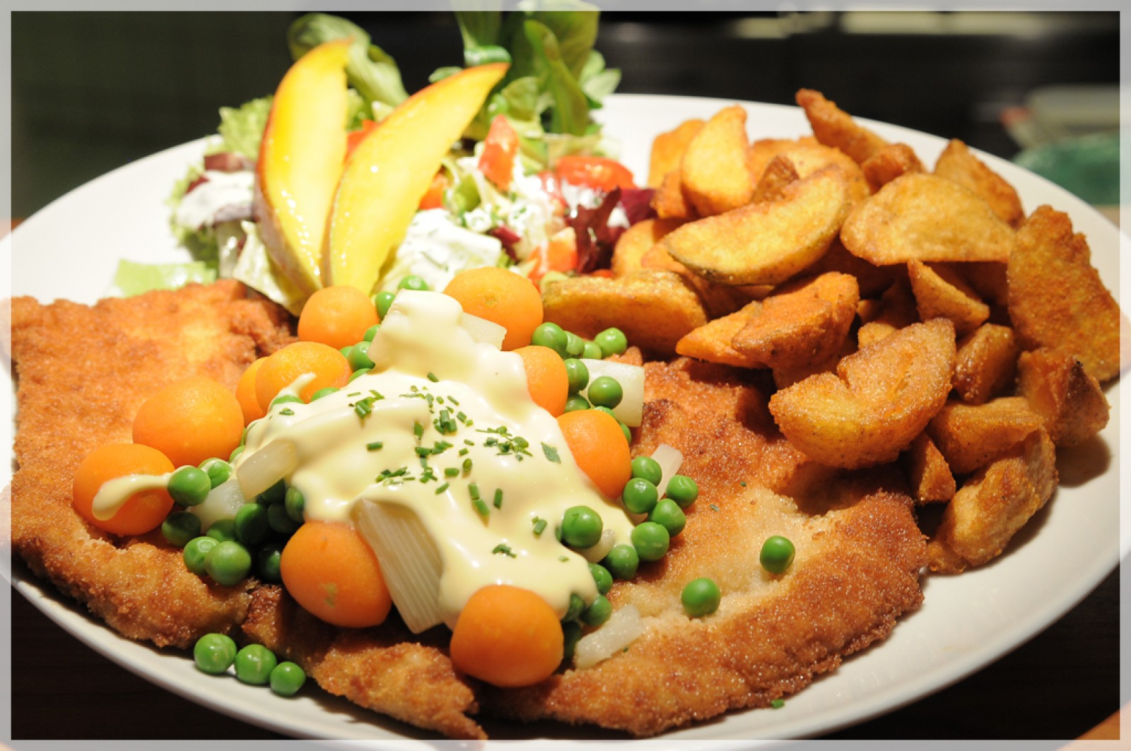 Zeppelin Restaurant in Schwerin